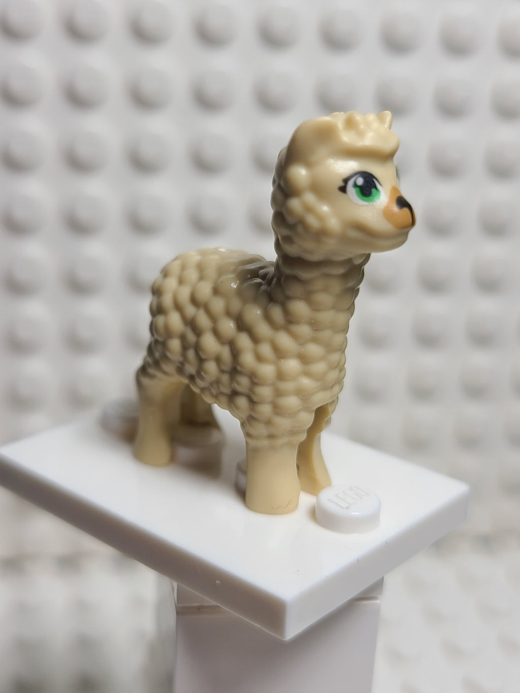 Tan Alpaca/ Llama, 65405PB02 – United Brick Co®