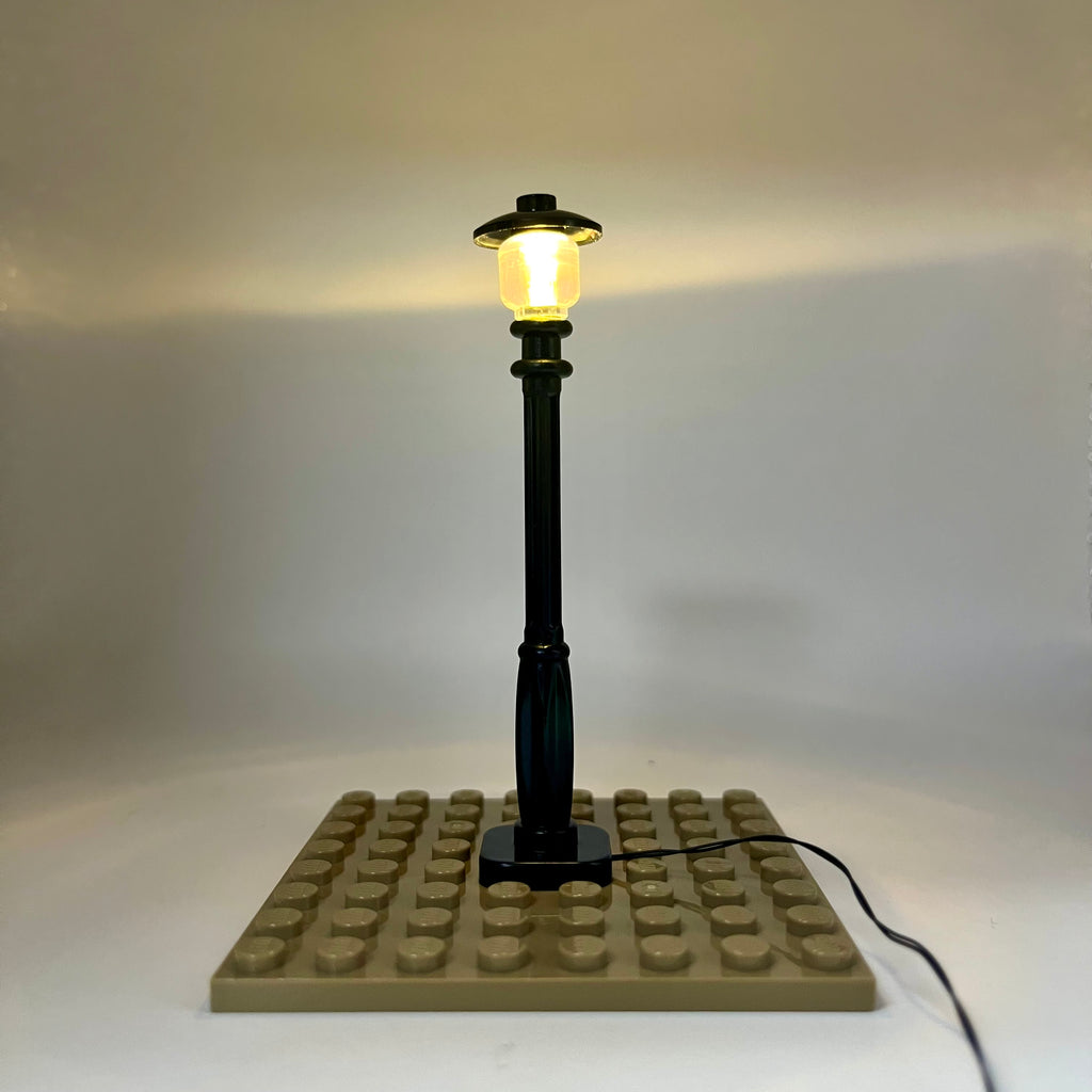 Lighting Kit, Lamp Post (Black Pole, Amber Light) ACCLA-B/A – United ...