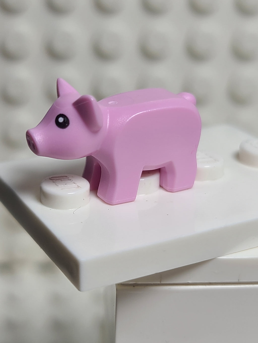 Piglet, 1410PB01 – United Brick Co®