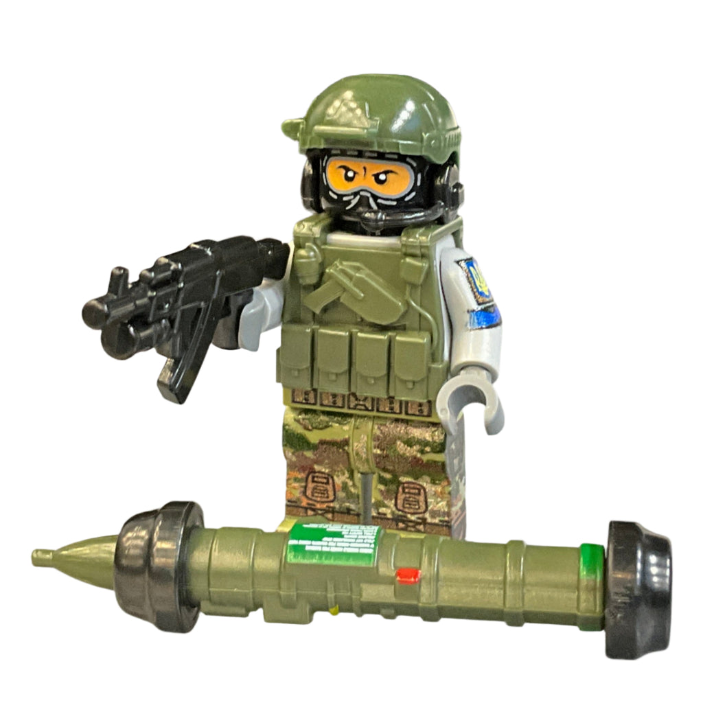 Ukrainian Anti-Tank Soldier Custom Minifigure, BB58 – United Brick Co®