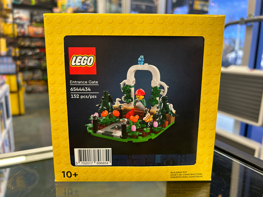 Entrance Gate, 6544434 - LEGO® Promotional Set – United Brick Co®