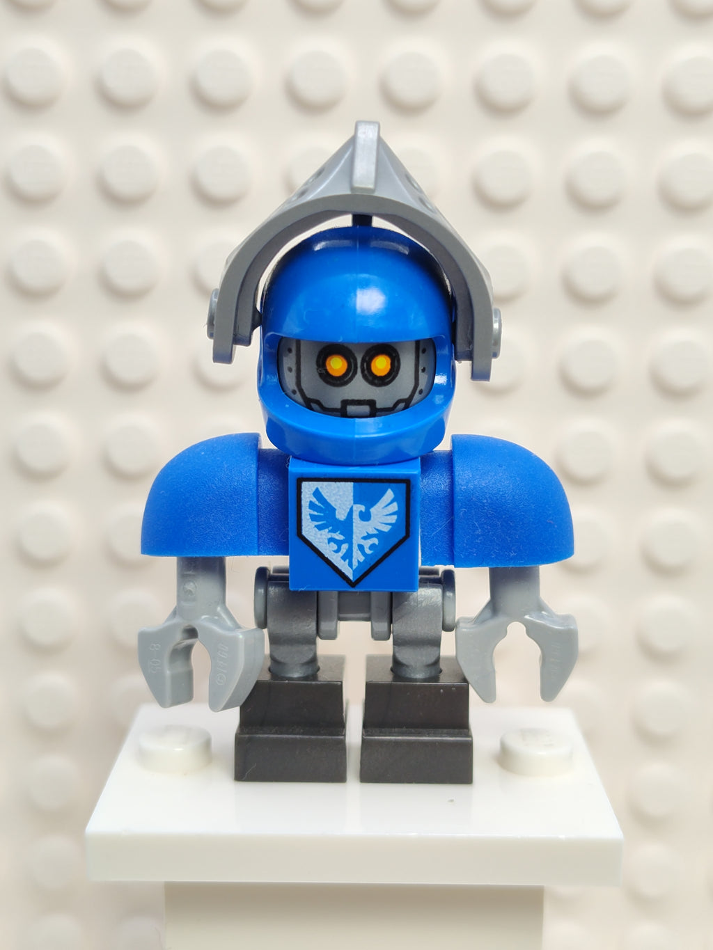 Clay Bot, nex011 – United Brick Co®