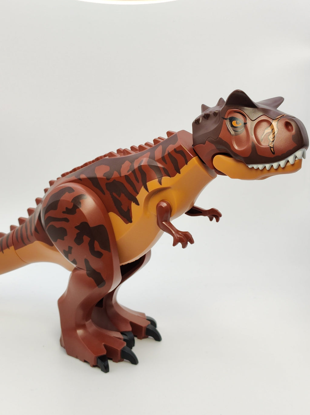 Carnotaurus with Scar, carn02 – United Brick Co®