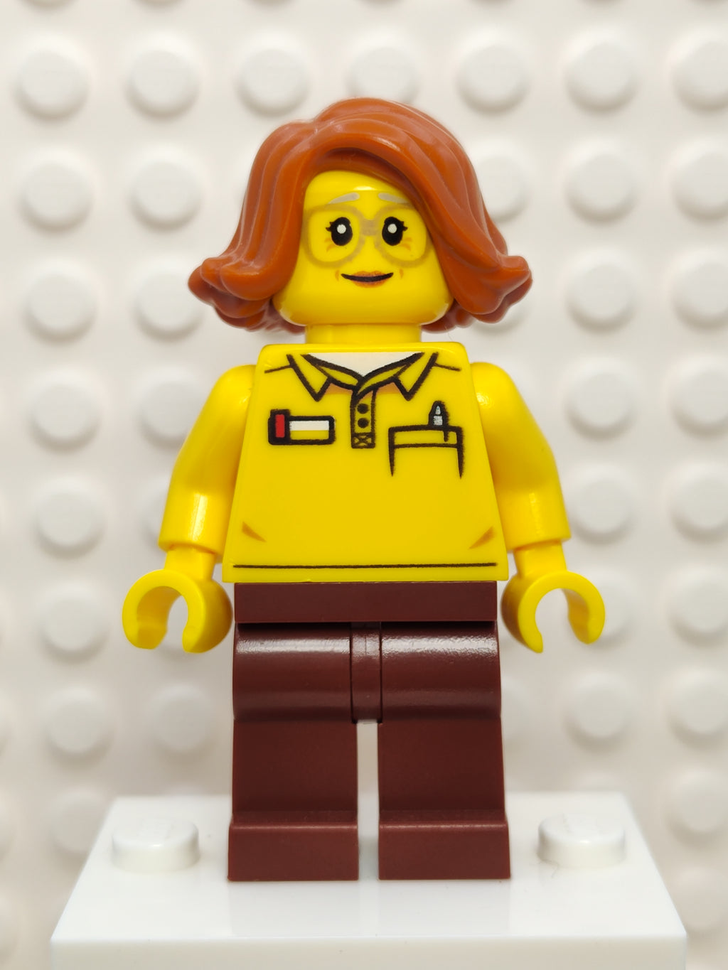 Female, Toy Store Worker (LEGO), twn381 – United Brick Co®