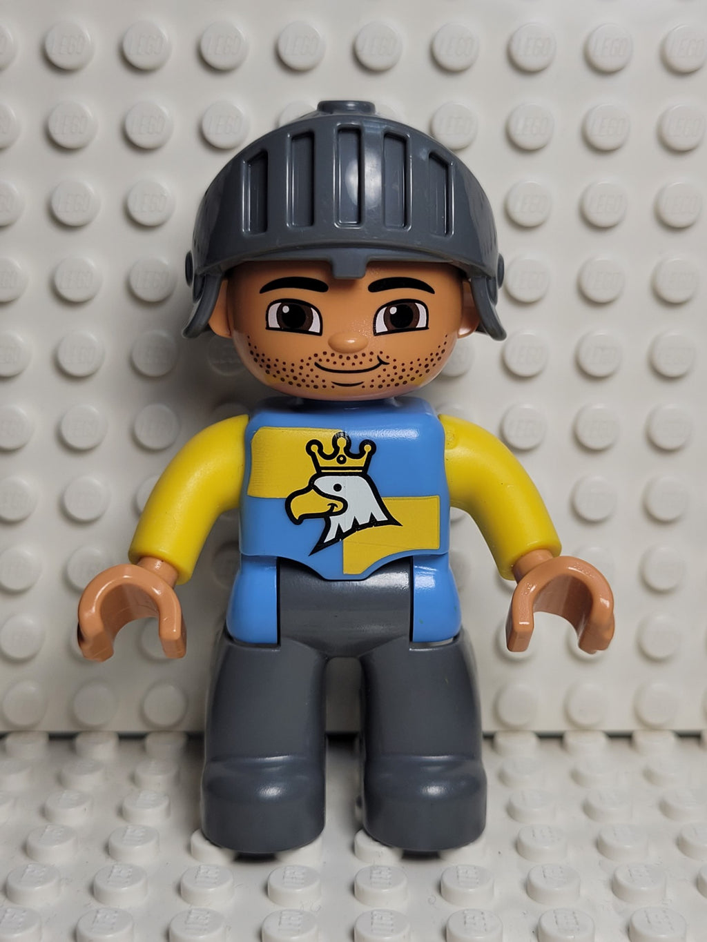 Duplo Castle Knight – United Brick Co®