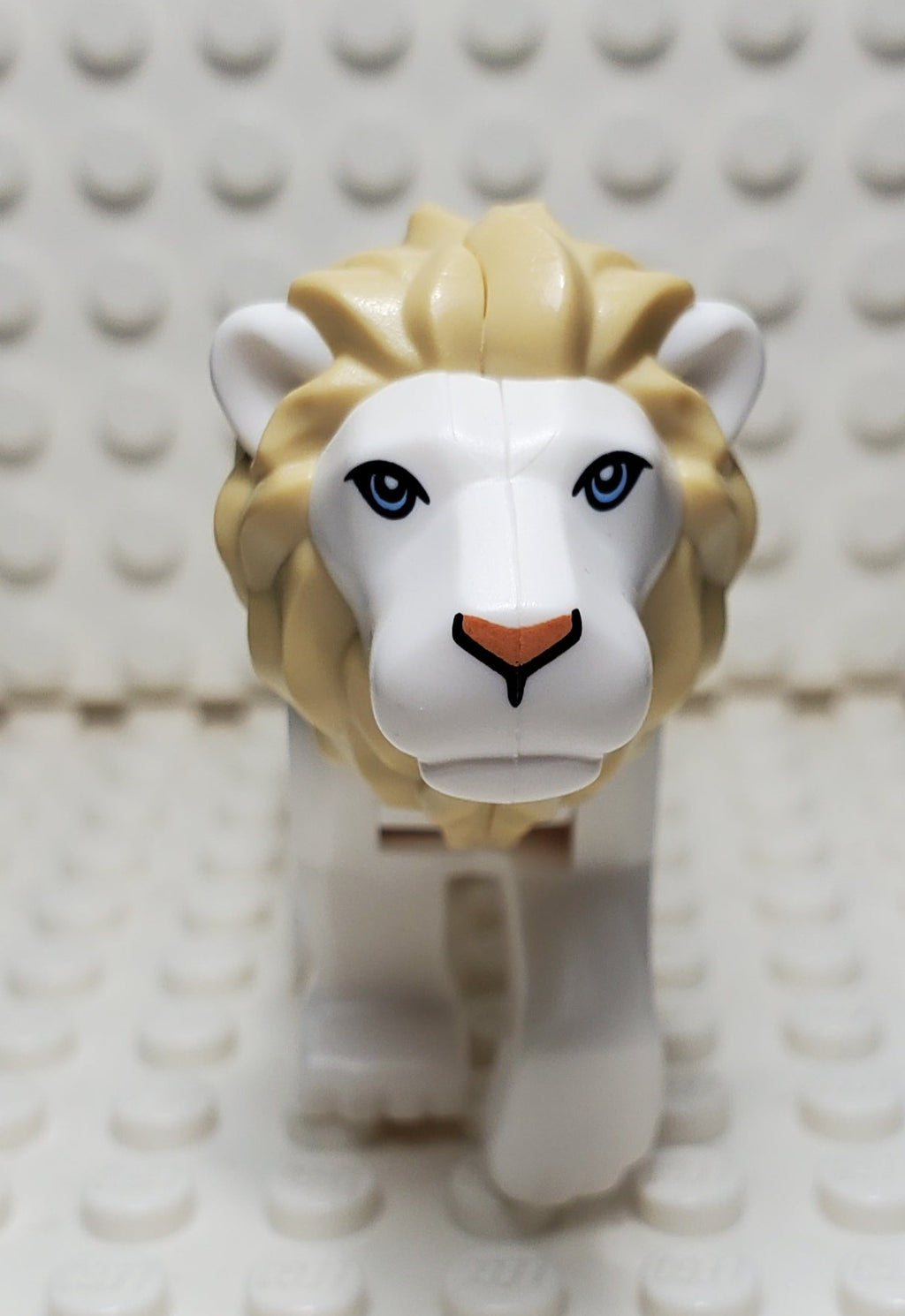 LEGO® Lion, Tan Mane – United Brick Co®