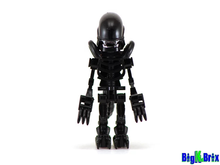 Alien Custom Printed Minifigure – United Brick Co®