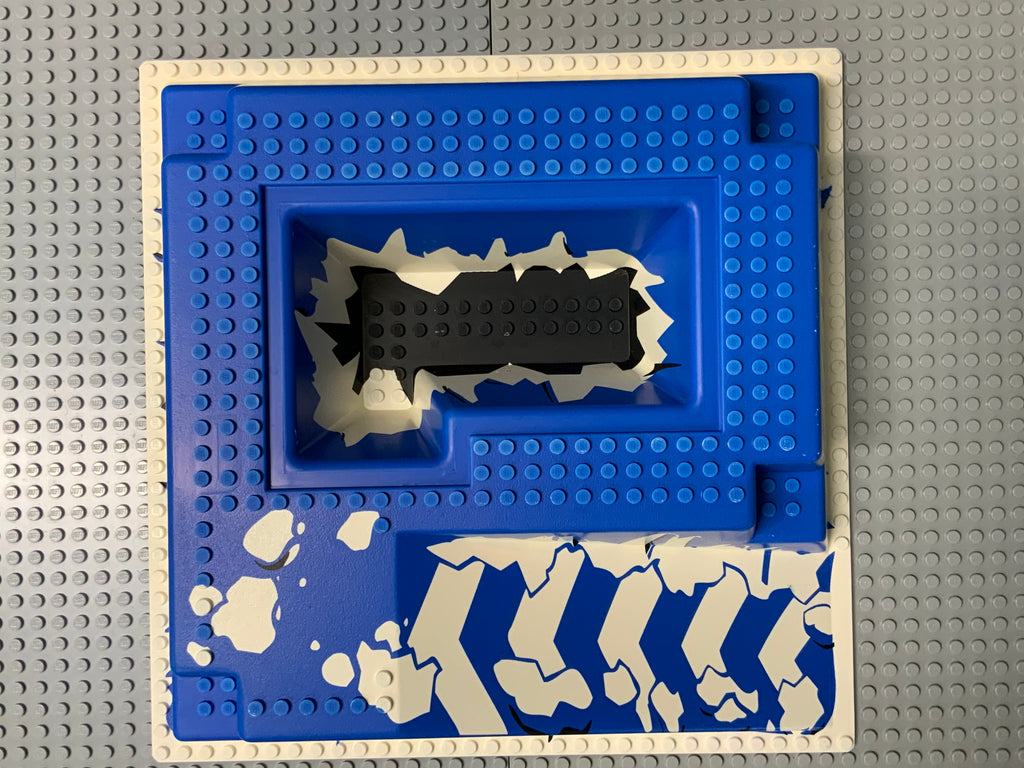 32x32 Raised Baseplate W/ Ramp & Pit, Ice Pattern 2552px1 LEGO ...