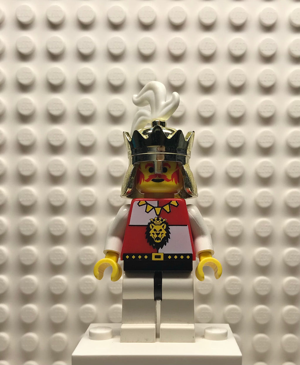 Royal Knights, King, with black/white legs, cas059 – United Brick Co®